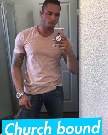 David Yepes, 49 yo | eyes, hair | ID624461