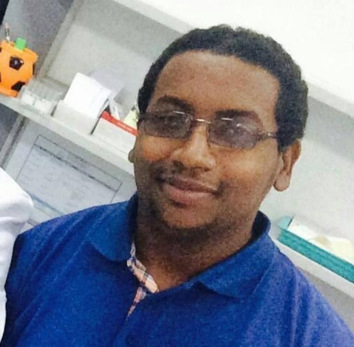 Khalid Adam: eyes, hair, 35 years old | ID1043044