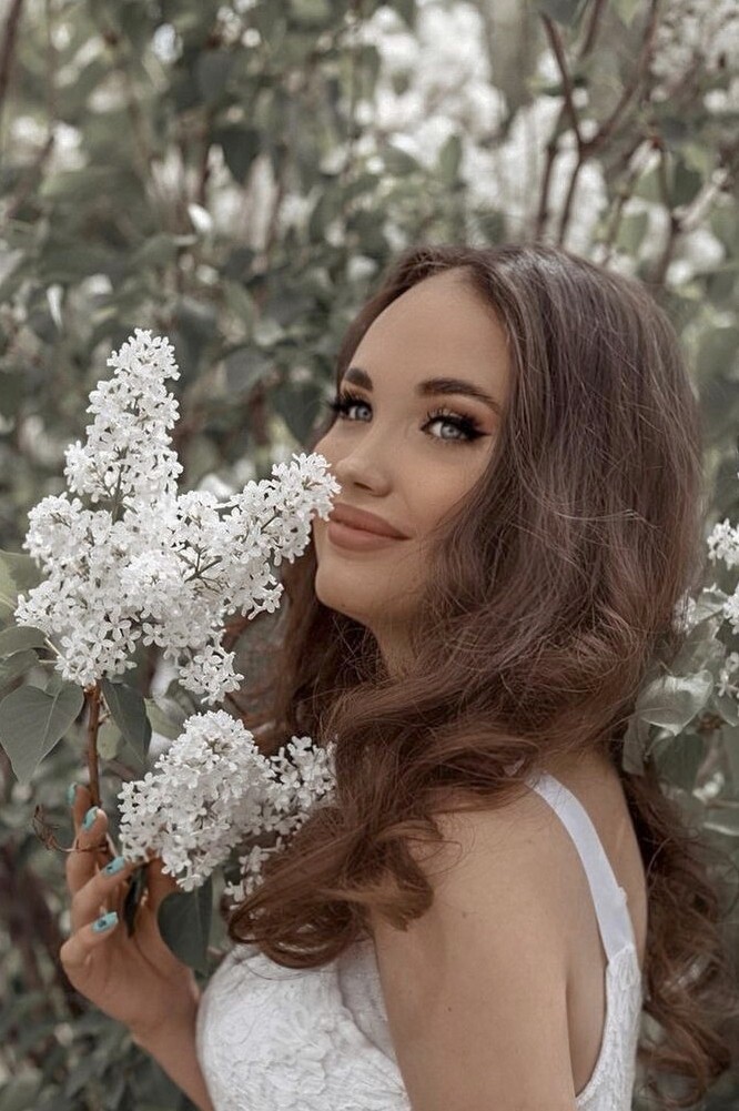 Alina, 23 yo | blue eyes, brunette hair | ID1246219