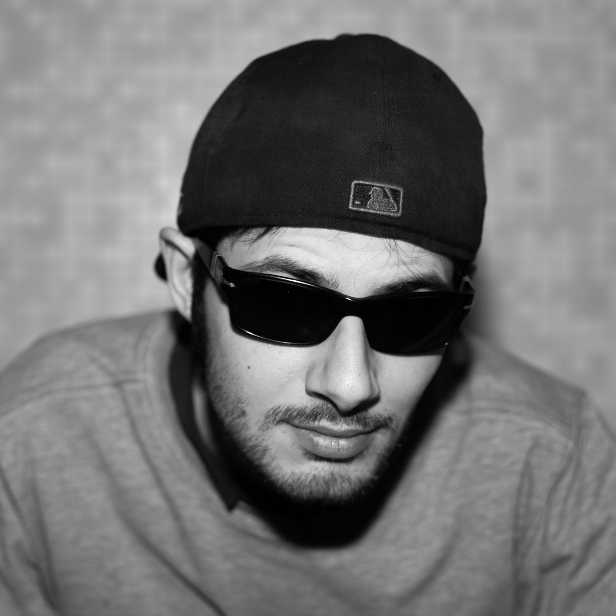 marco: eyes, hair, 34 years old | ID1260959