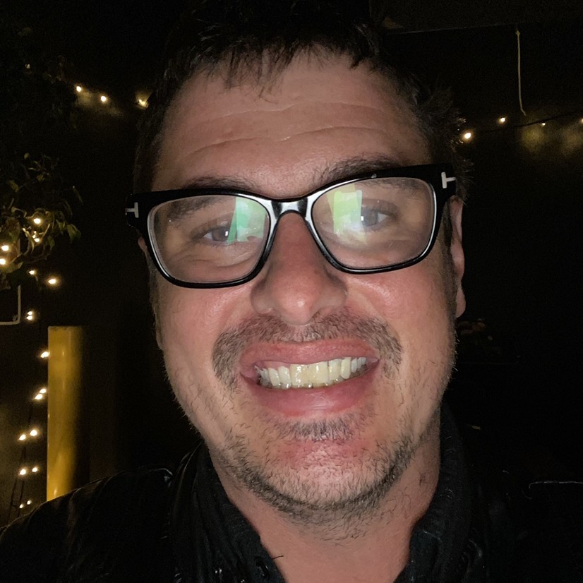 Nicko, 38 yo | eyes, hair | ID1300809