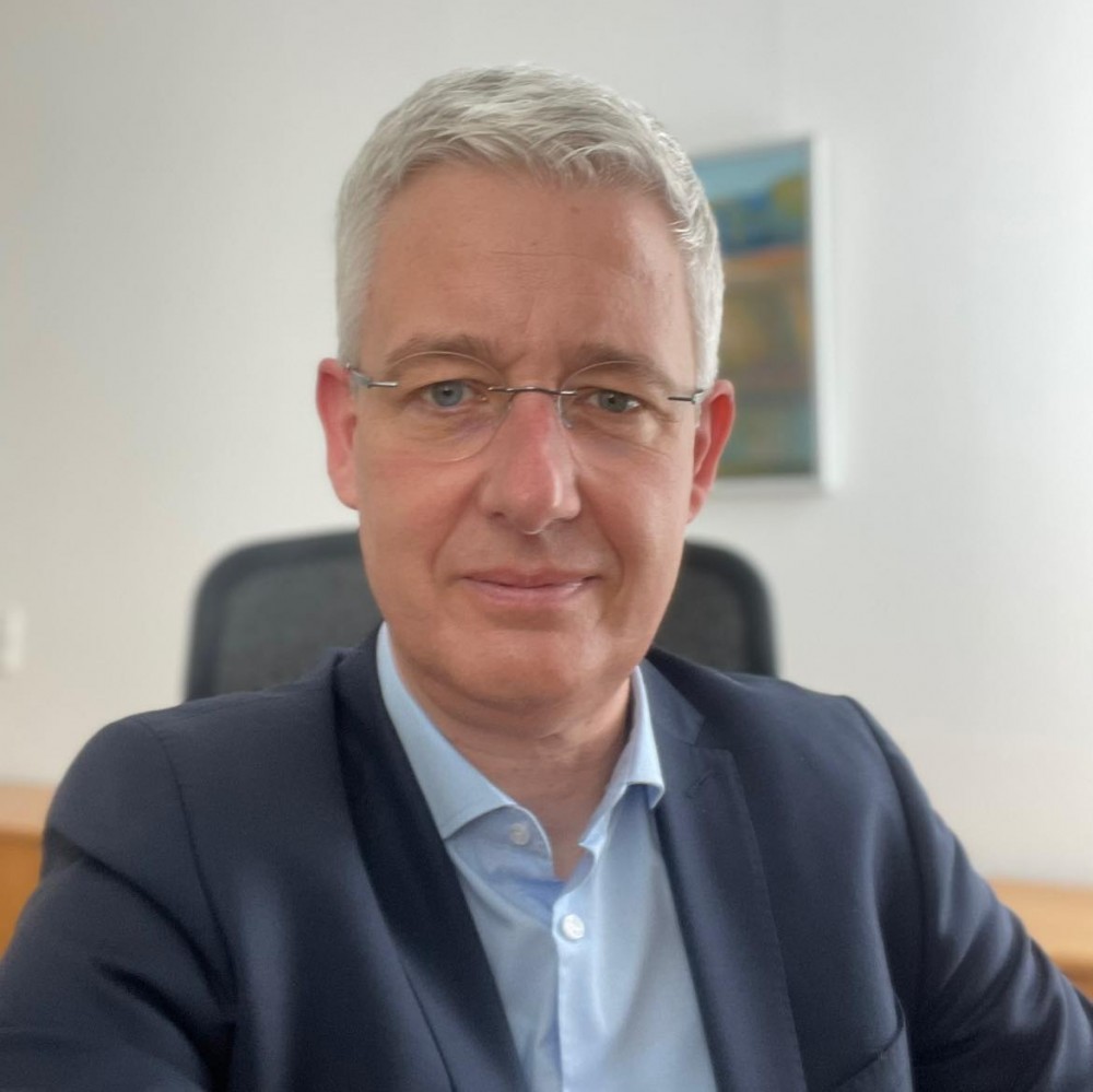 Walter Jurgen, 67 yo | eyes, hair | ID1398832
