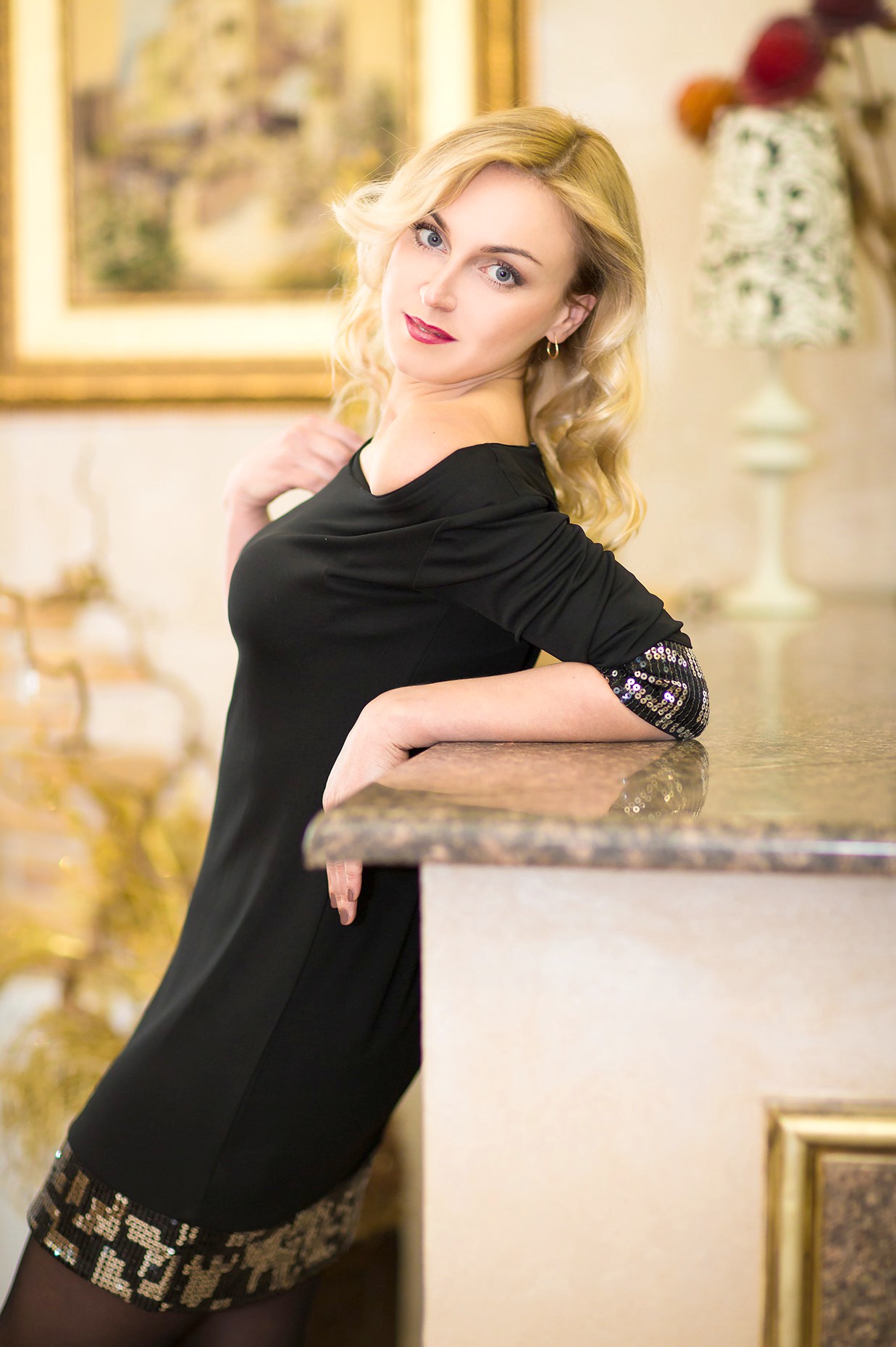 Oksana, 35 yo | blue eyes, blonde hair | ID143056