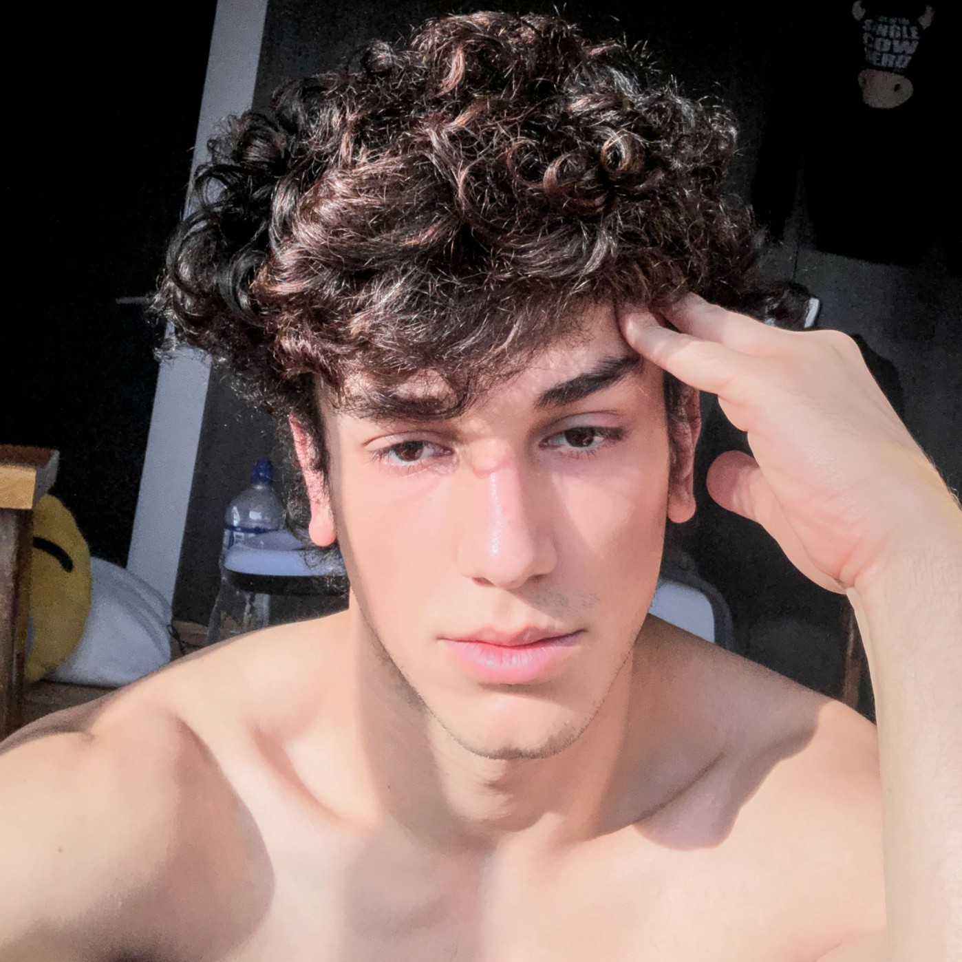 Ash: eyes, hair, 23 years old | ID1591064