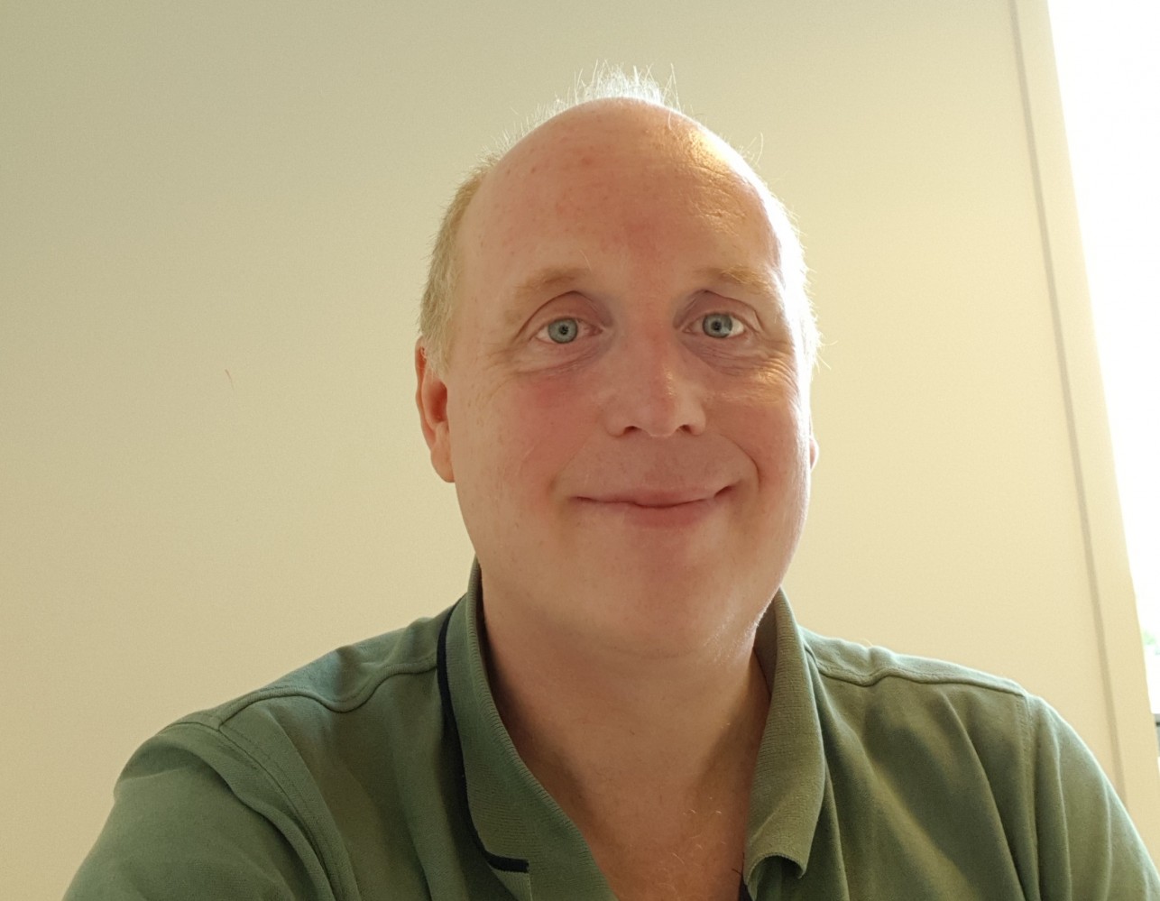 Lars, 59 yo | eyes, hair | ID1732099