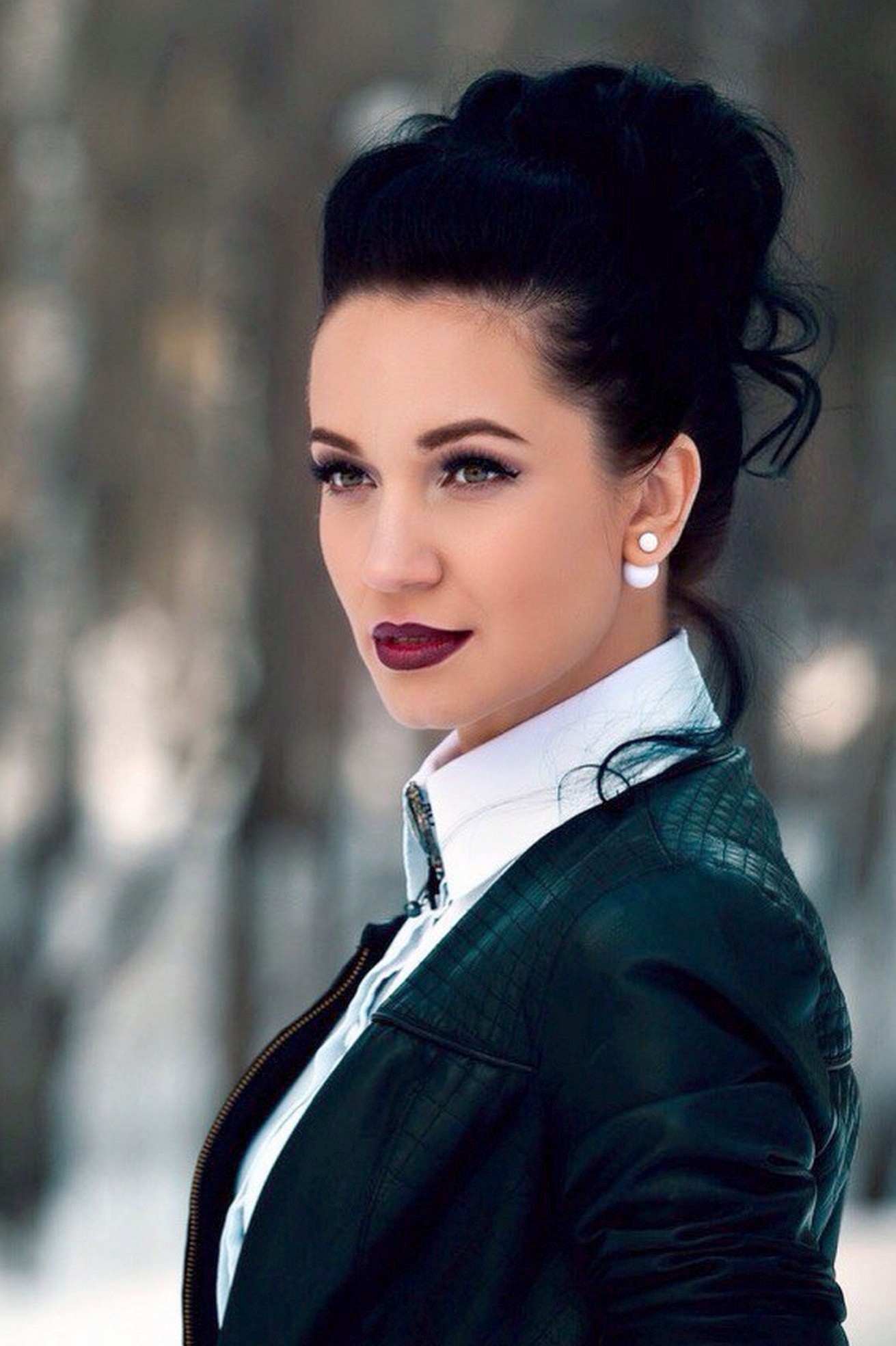 Olesya, 39 yo | green eyes, black hair | ID175966