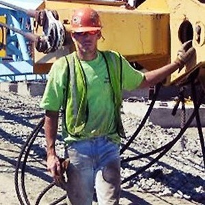 Mike, 58 yo | eyes, hair | ID1812168