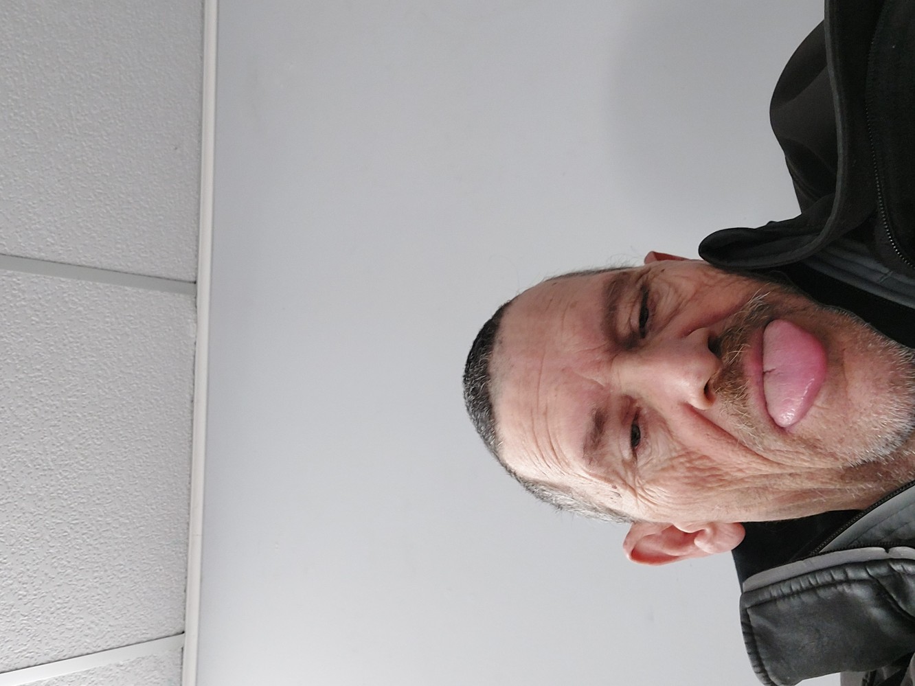 RJDL, 65 yo | eyes, hair | ID1939446