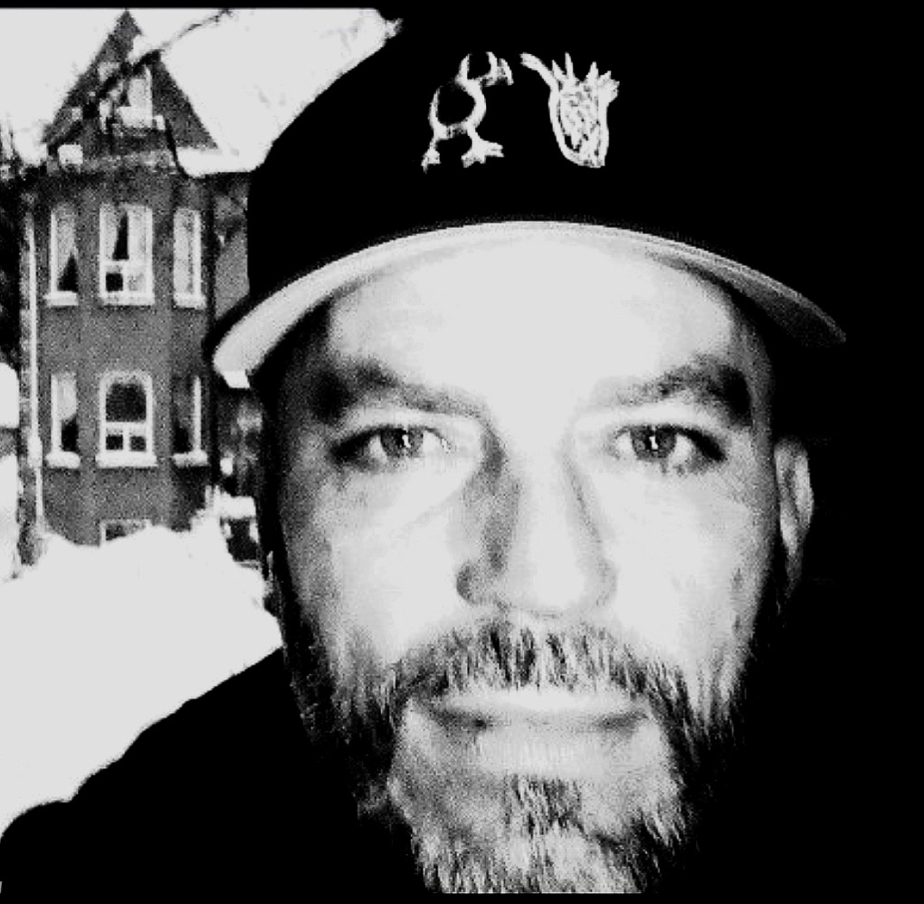 Michael Iwan, 54 yo | eyes, hair | ID1952759