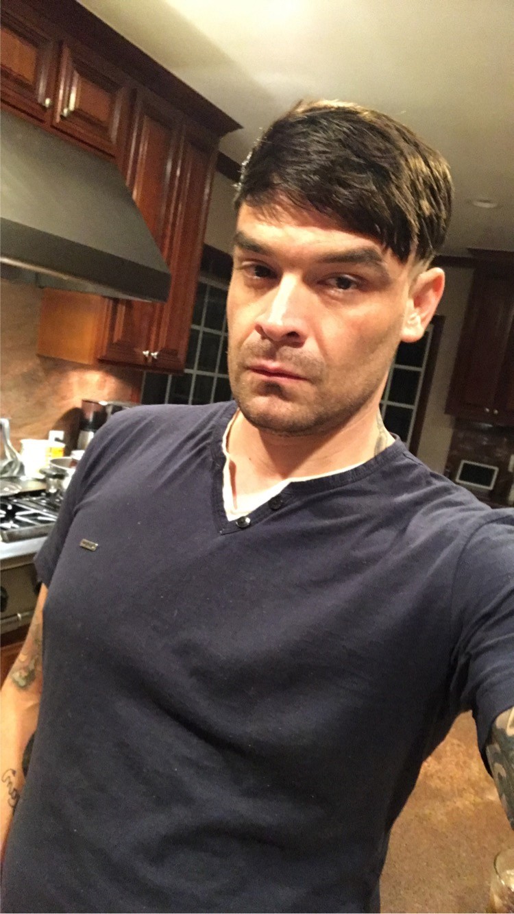 Robert Bobby Ruiz, 53 yo | eyes, hair | ID1973572