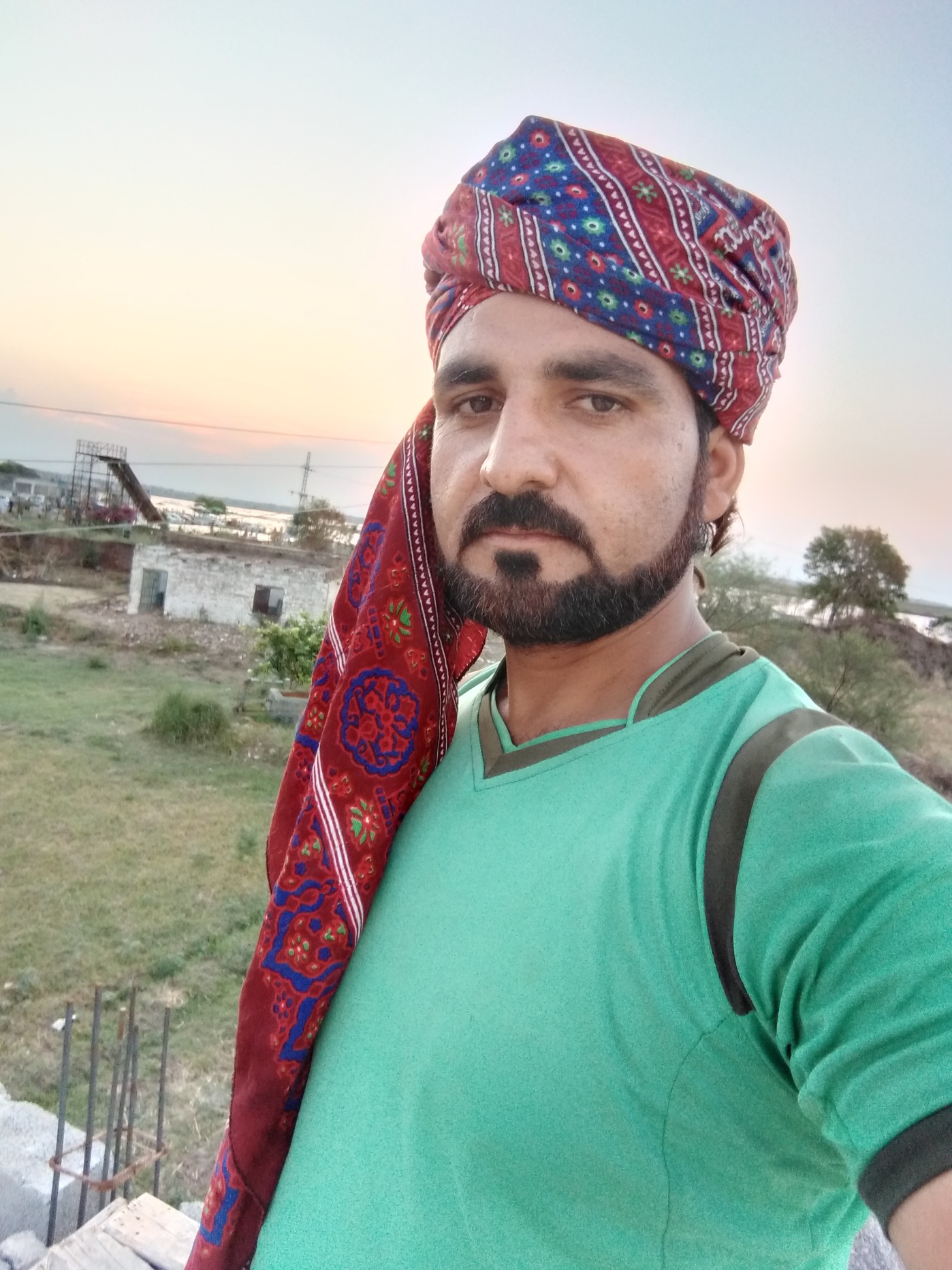 Yasim yasim, 32 yo | eyes, hair | ID1978307