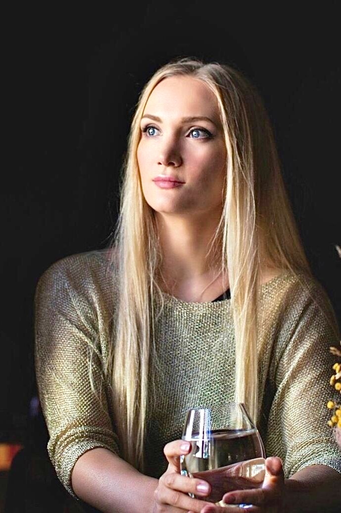 Julia, 43 yo | blue eyes, blonde hair | ID1992230