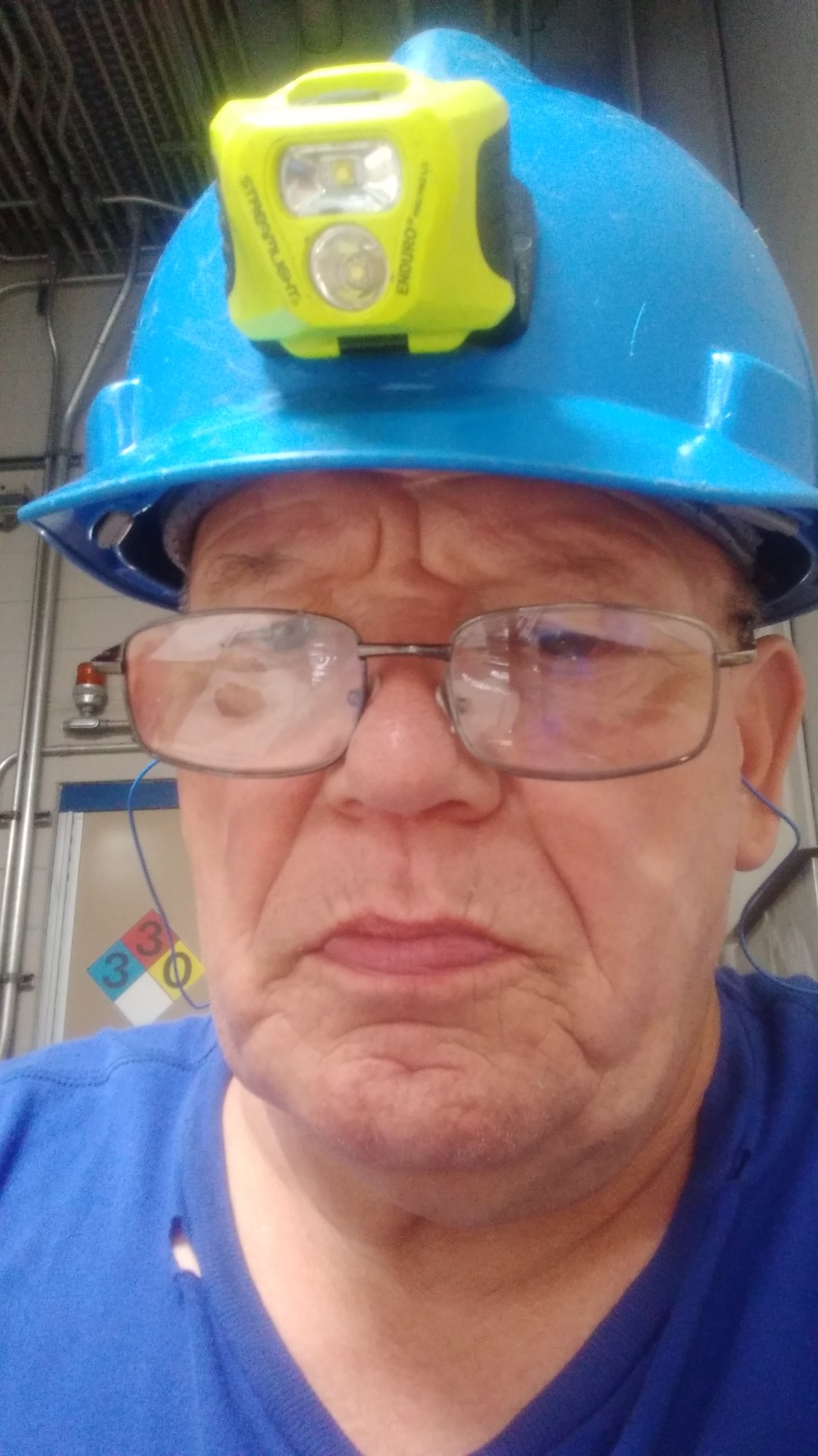 larry goddard: eyes, hair, 63 years old | ID2020986