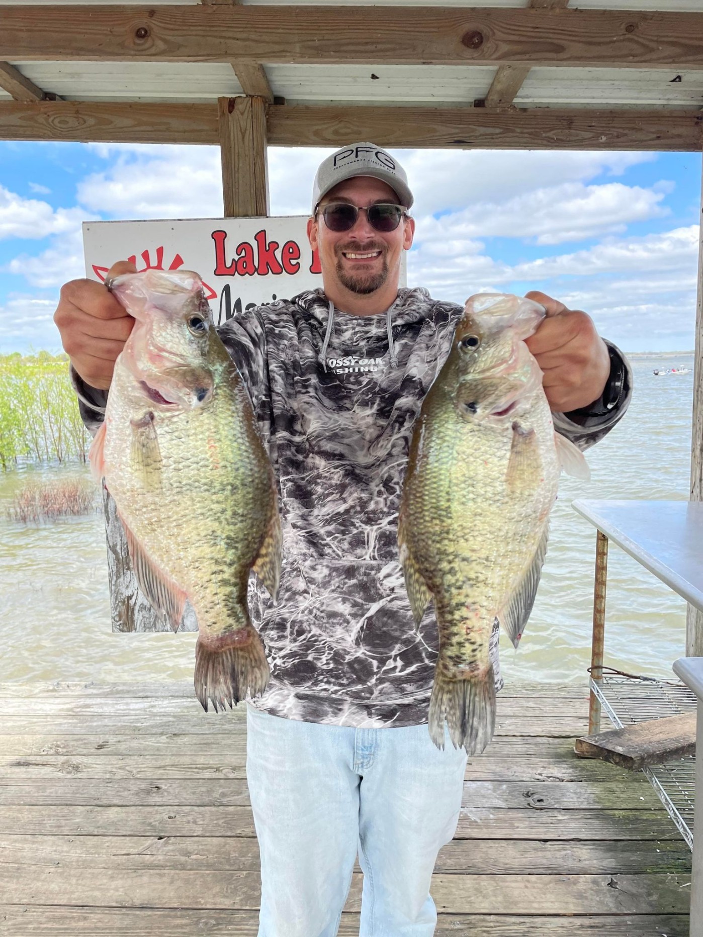 Matt McCaffrey: eyes, hair, 40 years old | ID2039386