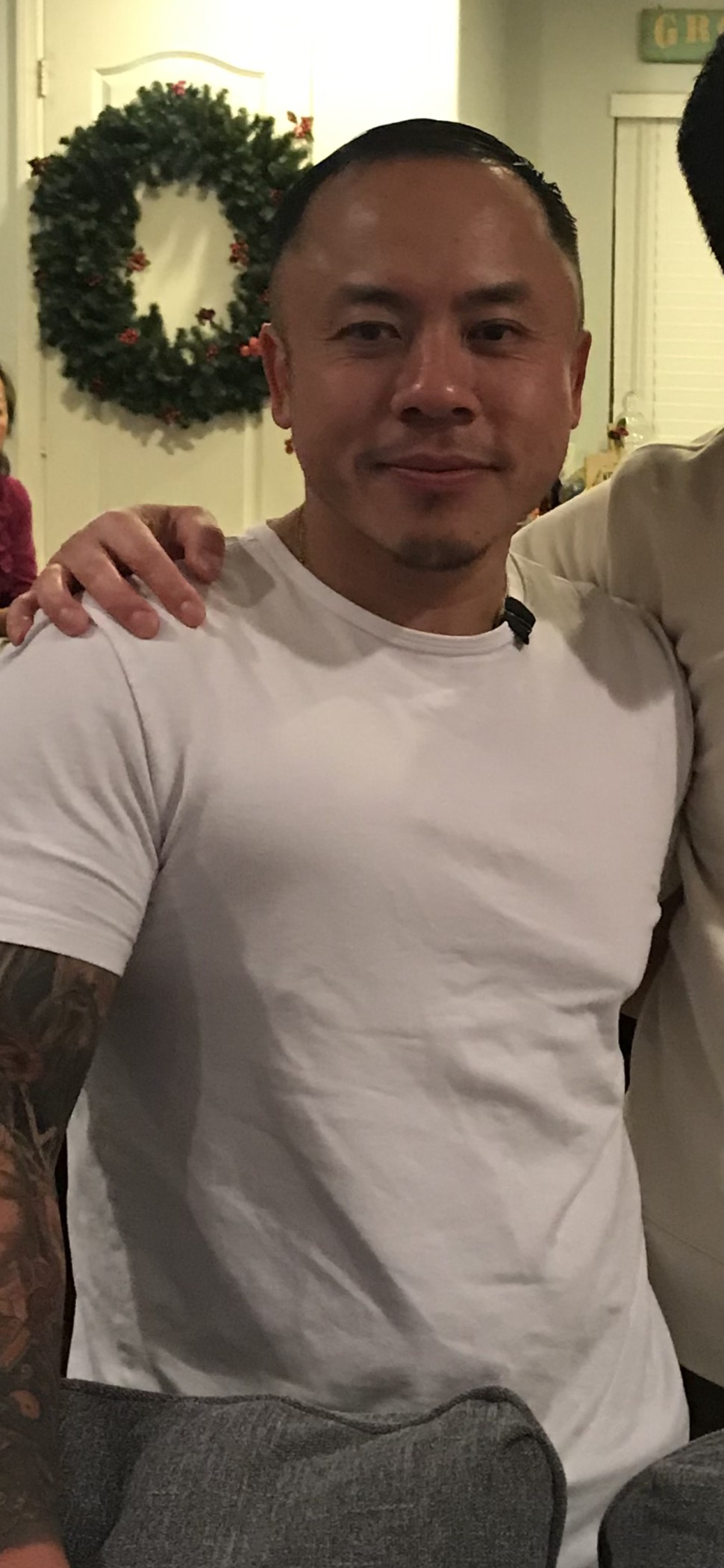 NVious, 49 yo | eyes, hair | ID2068030