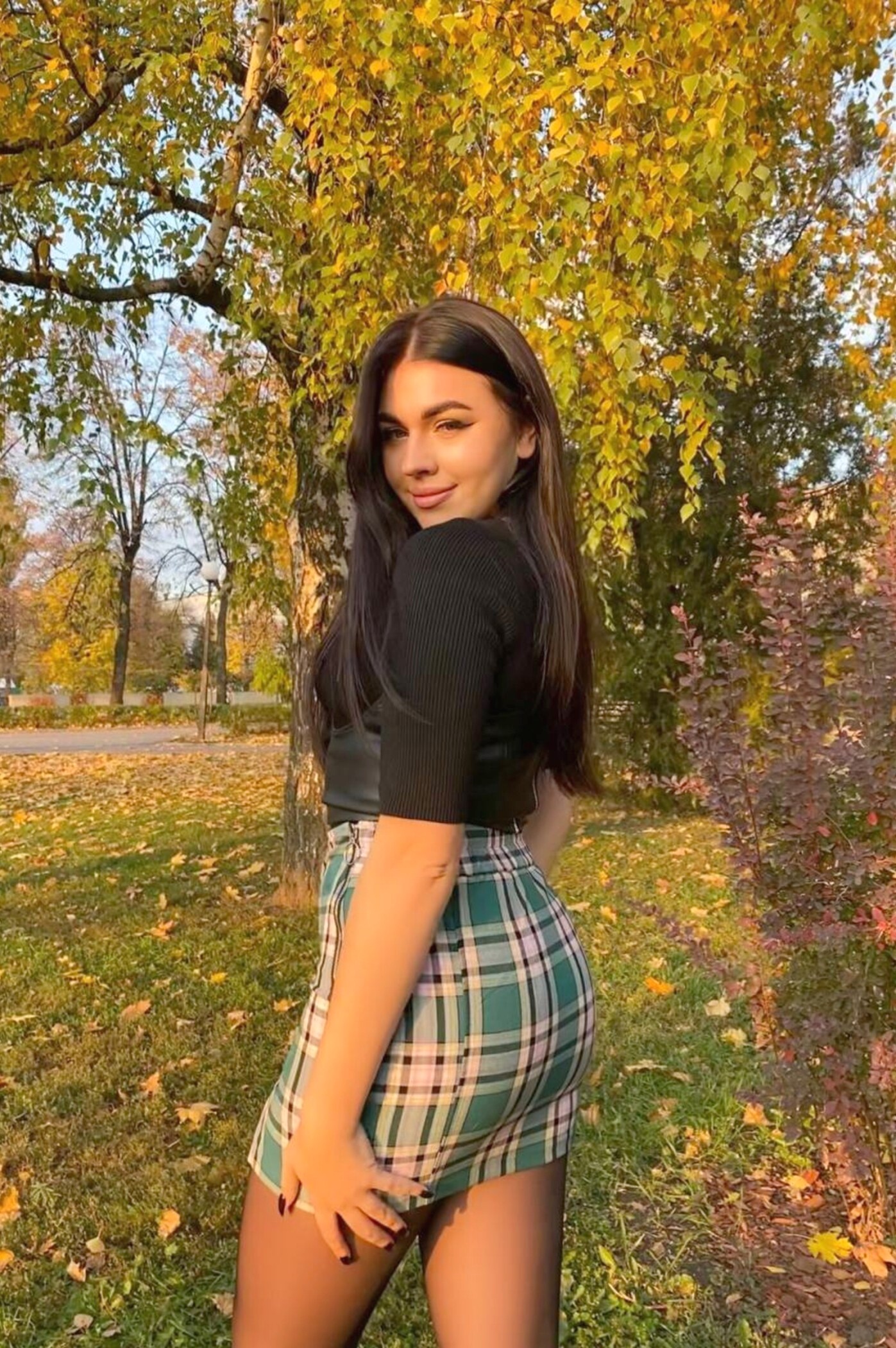 Daria, 24 yo | green eyes, black hair | ID2093267