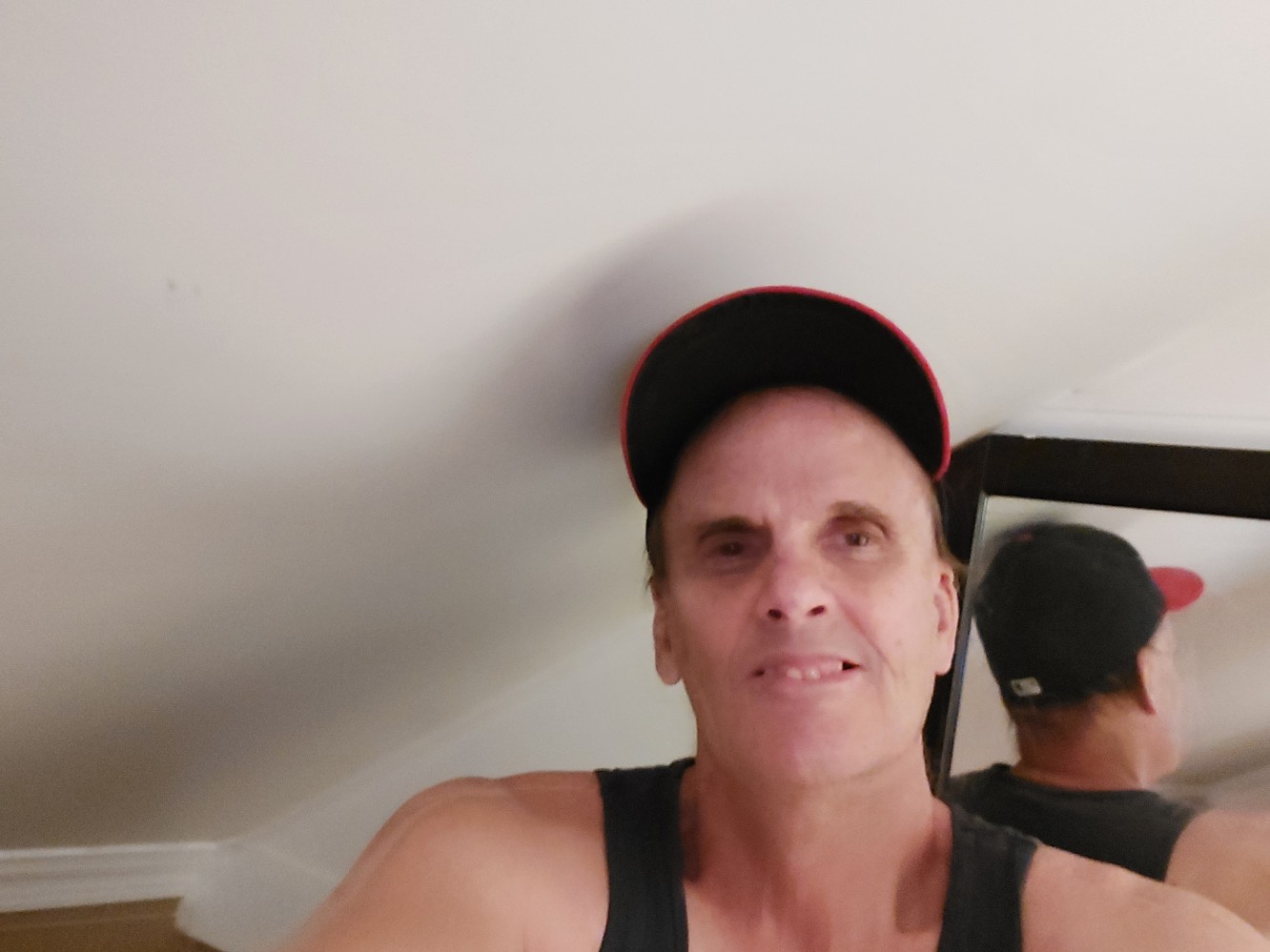 Johnny, 65 yo | eyes, hair | ID2106243