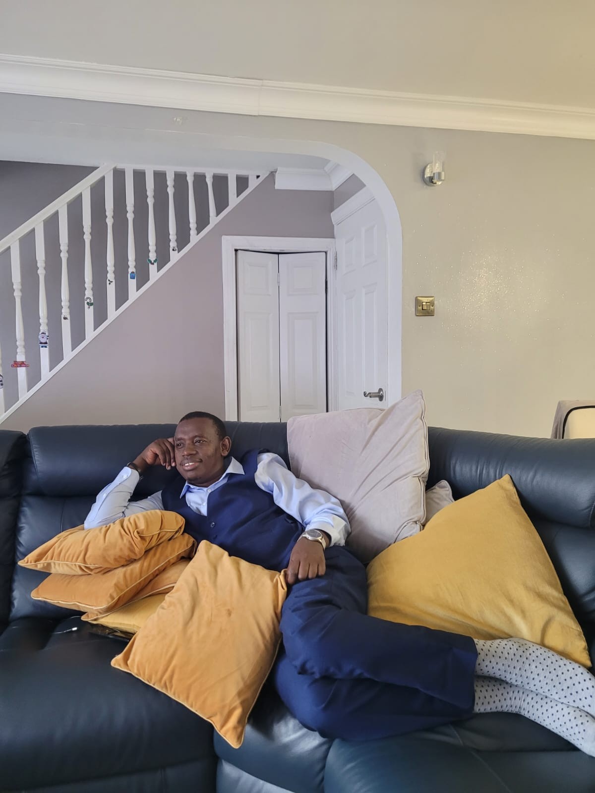 Edwin: eyes, hair, 37 years old | ID2158738