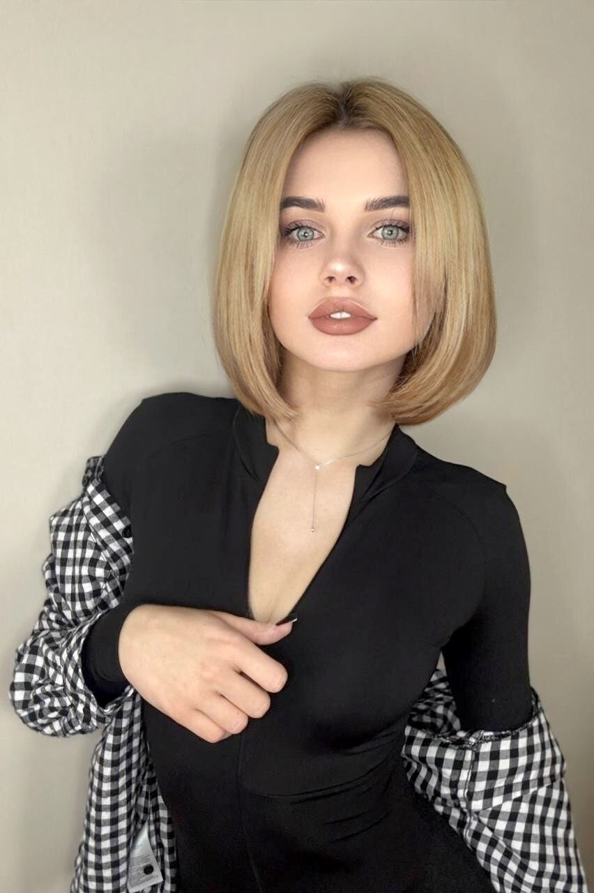 Alina, 26 yo | blue eyes, blonde hair | ID2344333