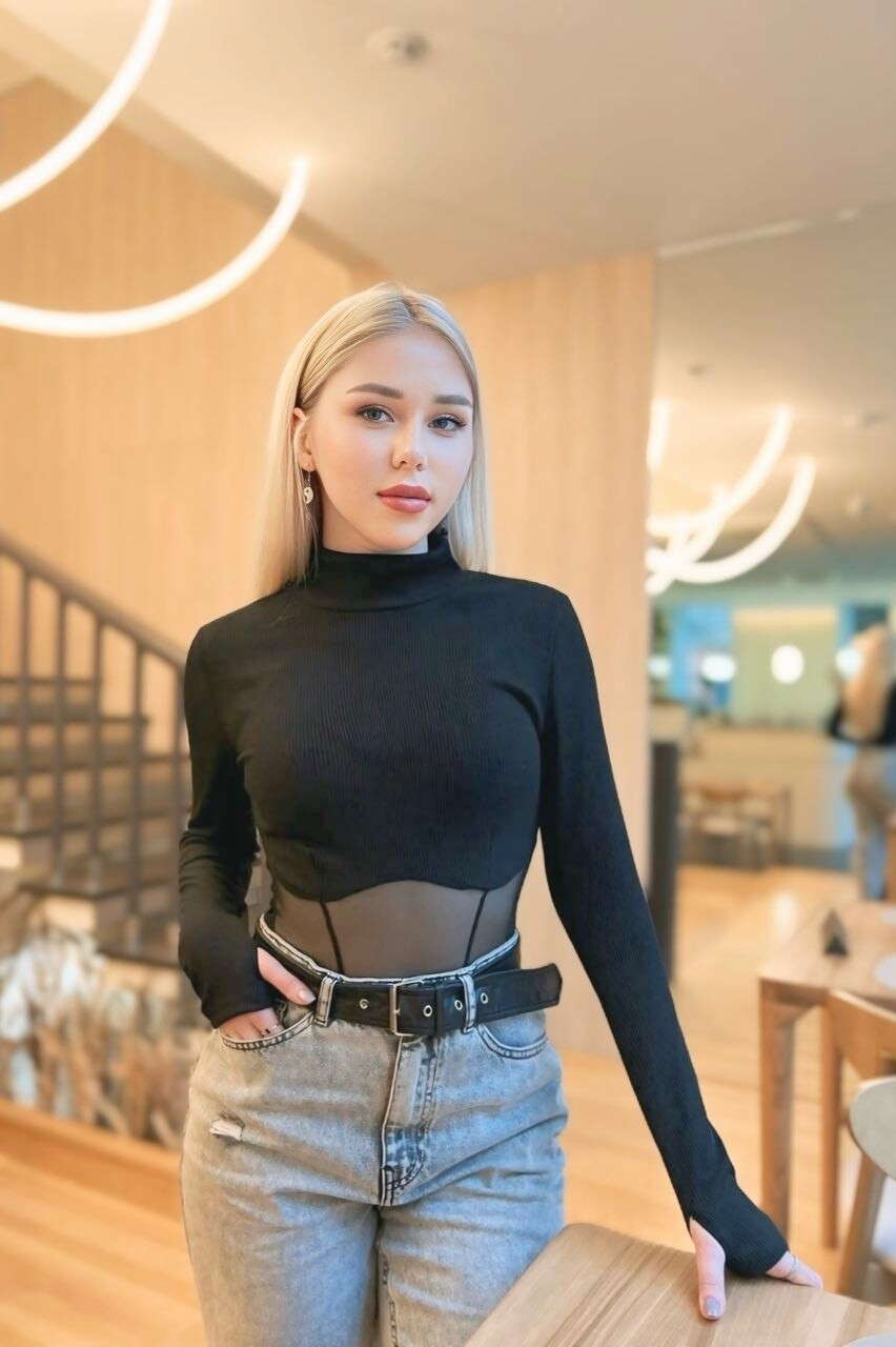 Daria, 25 yo | blue eyes, blonde hair | ID2348694