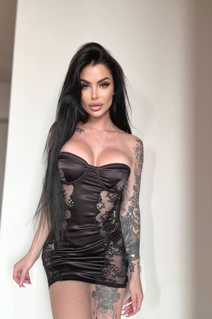 Daria, 26 yo | blue eyes, black hair | ID2349468