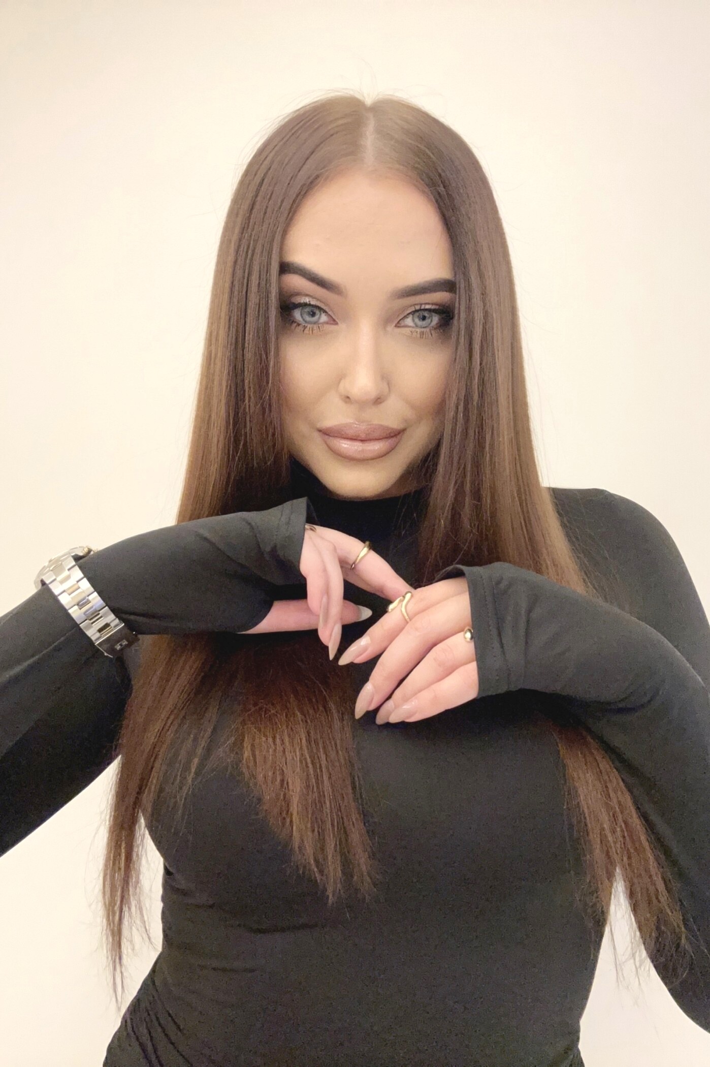 Anastasiia, 31 yo | green eyes, black hair | ID2364342