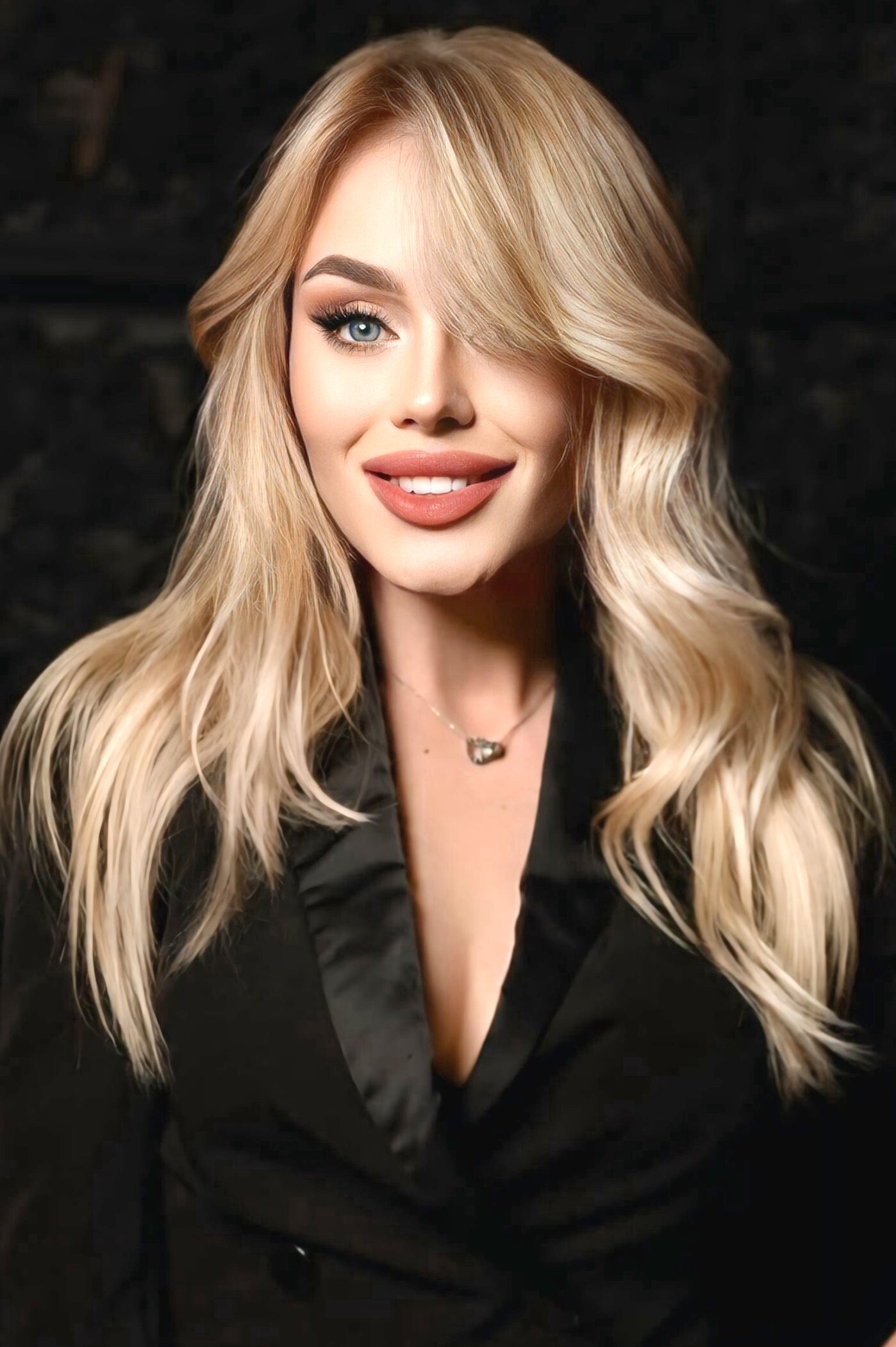 Elena, 28 yo | blue eyes, blonde hair | ID2384469