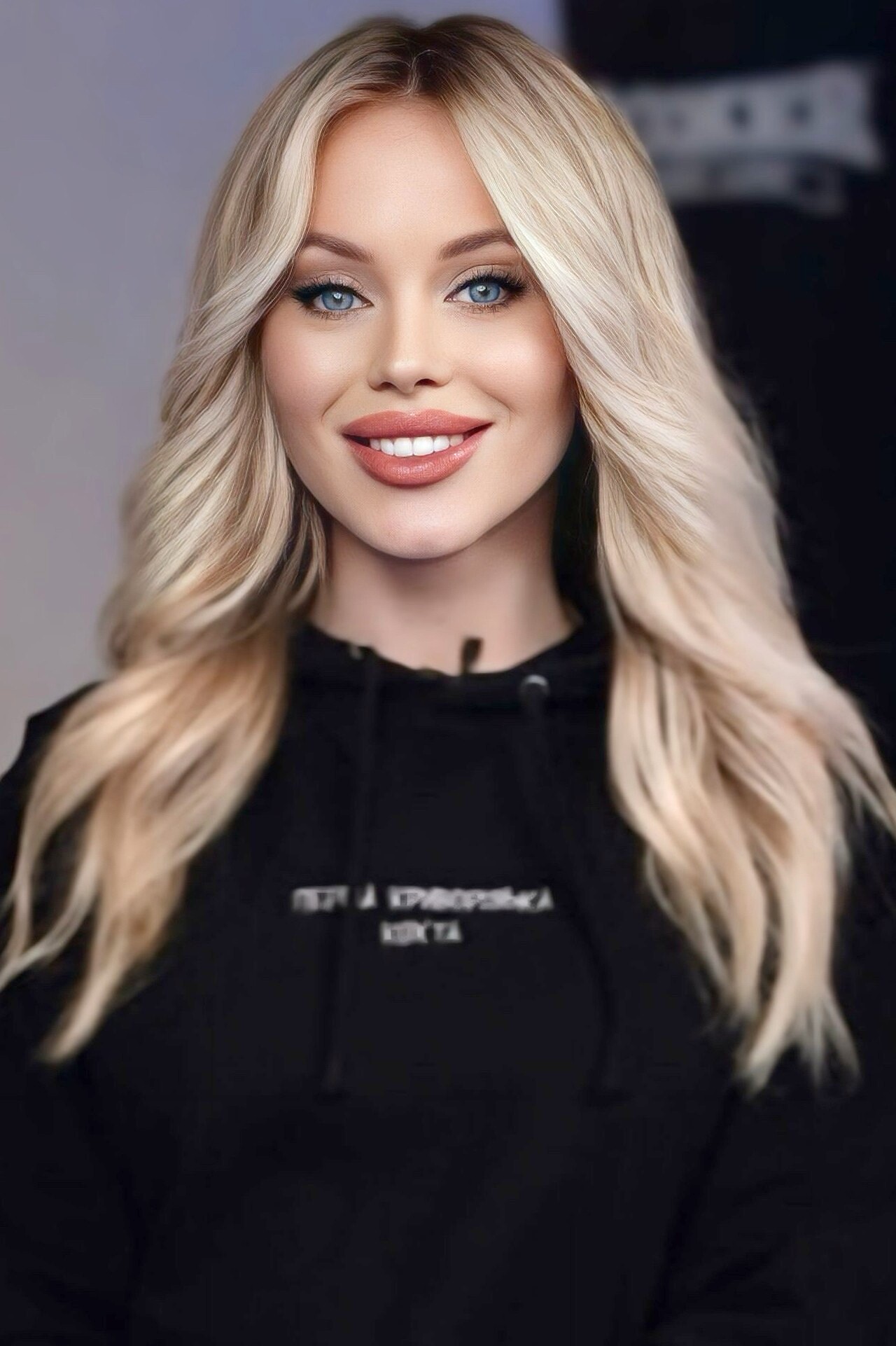 Elena, 28 yo | blue eyes, blonde hair | ID2384469