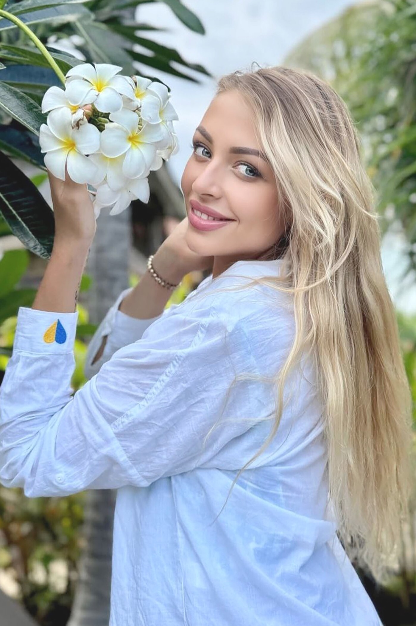 Alina, 33 yo | green eyes, light brown hair | ID2386990