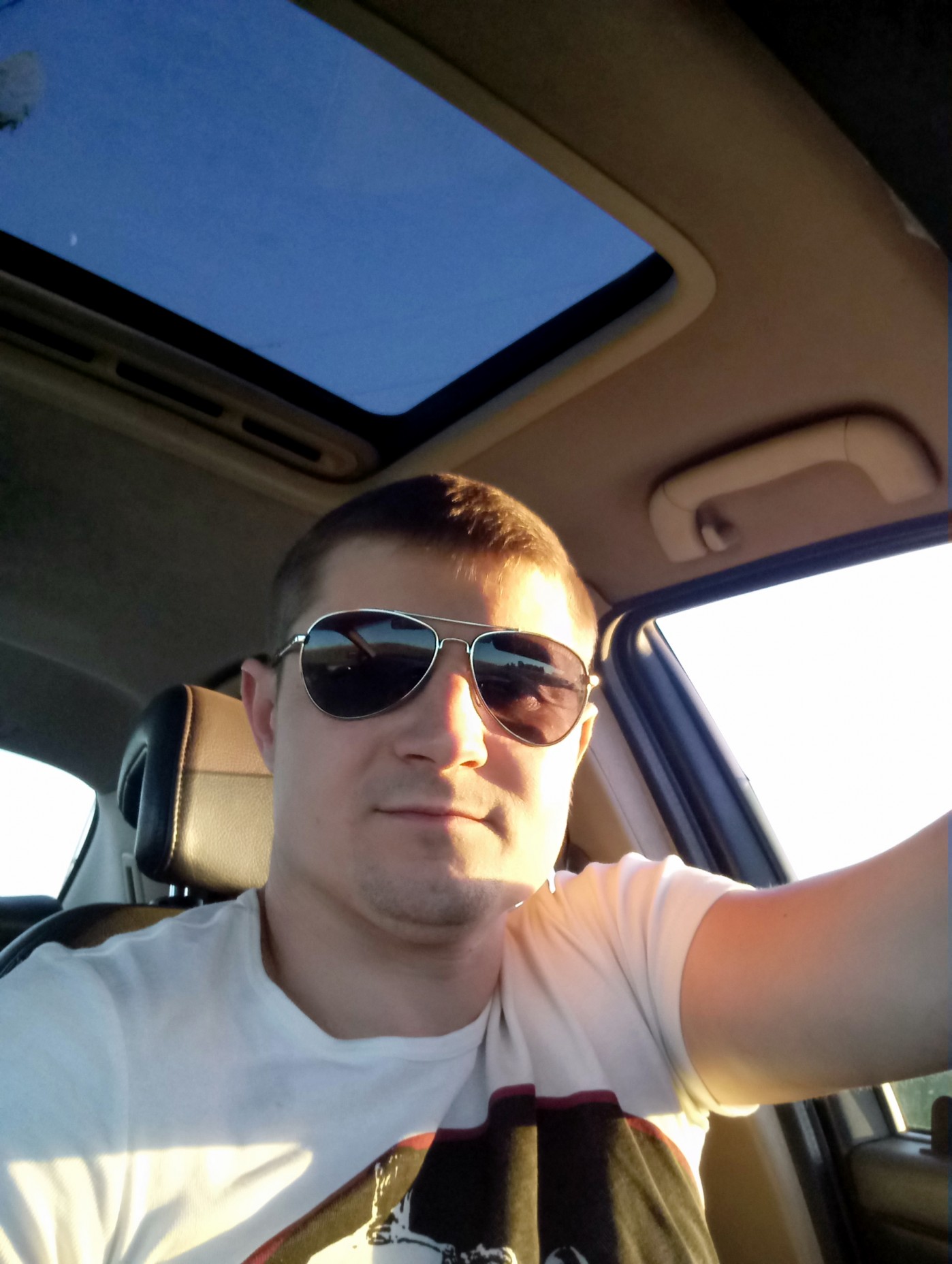 Alexander, 41 yo | eyes, hair | ID594551