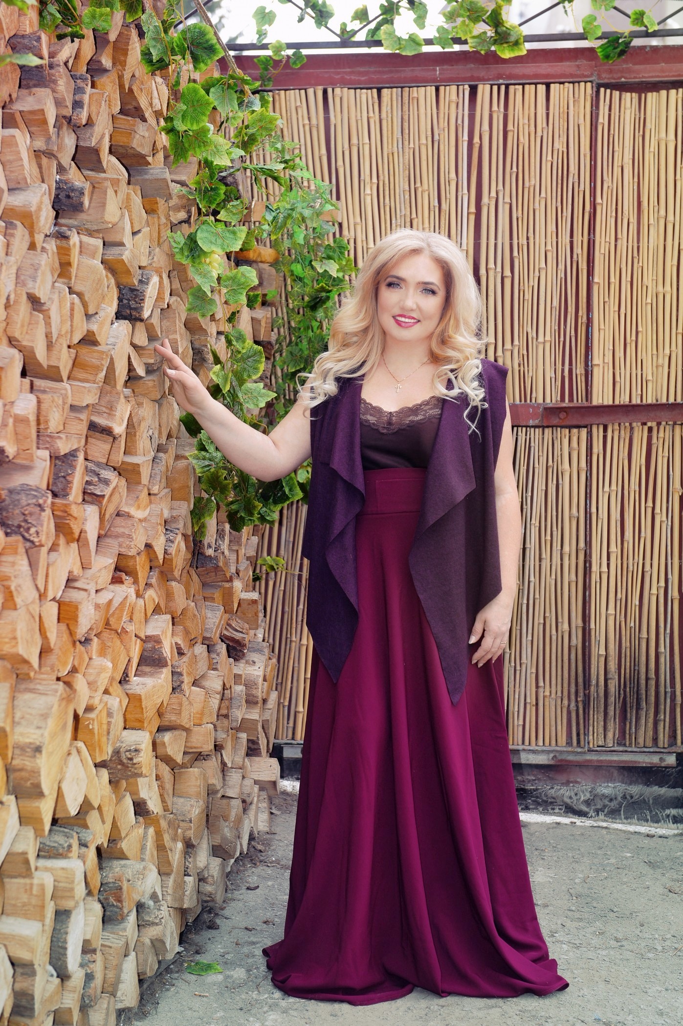 Iryna, 54 yo | blue eyes, blonde hair | ID724198